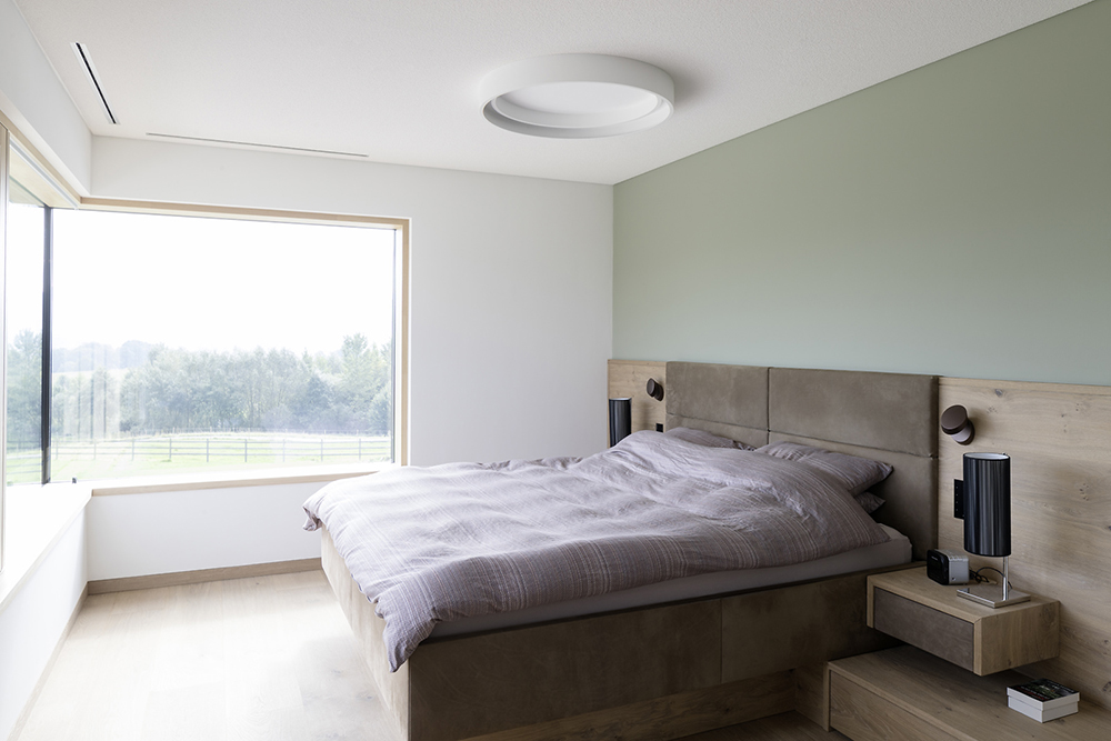 Caparol Premium Clean - матовая интерьерная краска премиум-класса